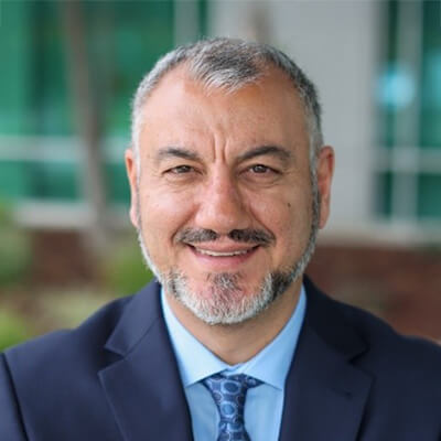 Driving decarbonization and digitalization. Together. 數位低碳 共創末來